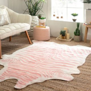 Pink and White Area Rugs: Best Designs and Ideas of 2021 - Homely Rugs